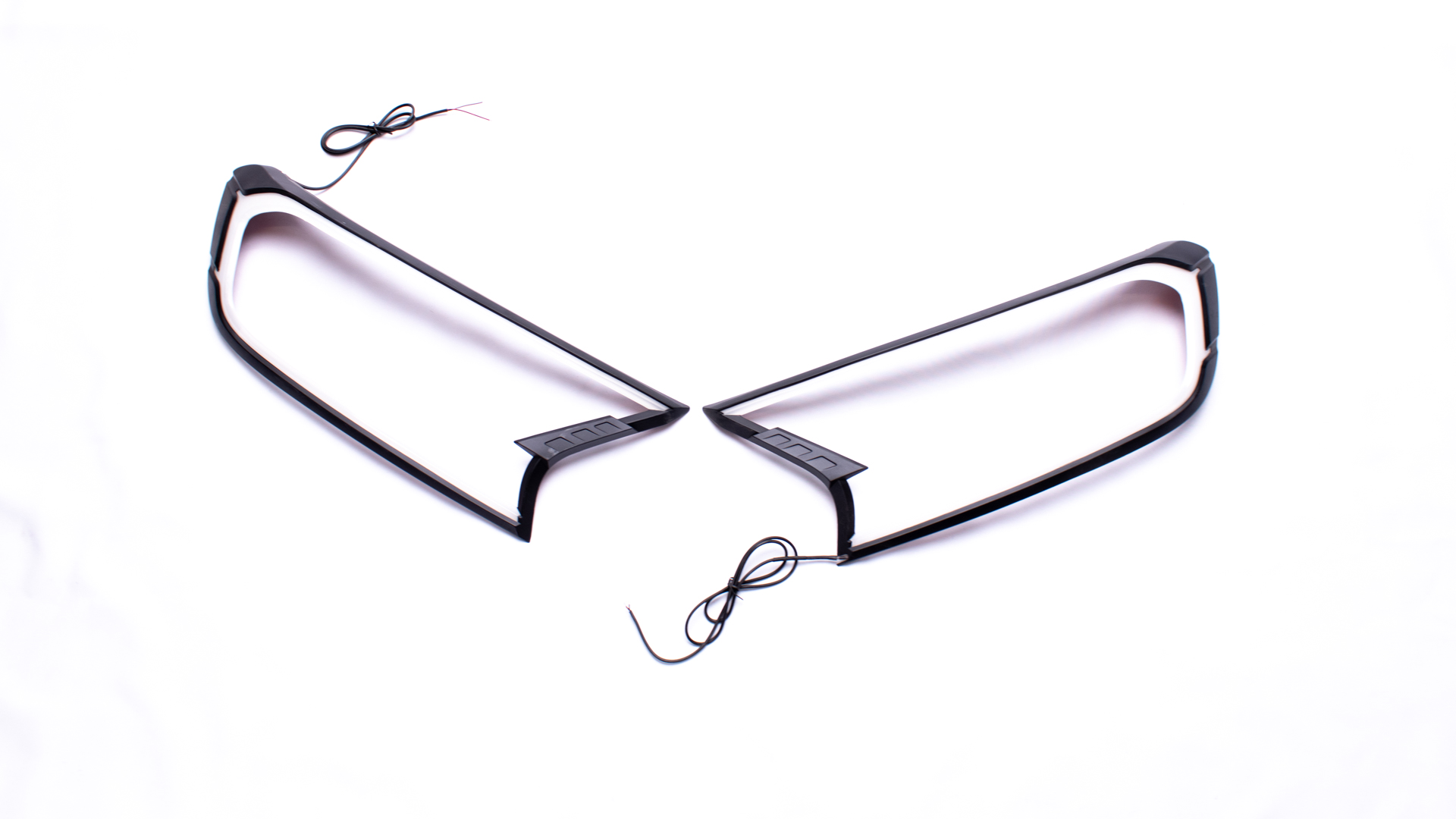 Ranger 16 Head Lamp Trim Black W/Led | GhostCar Customs